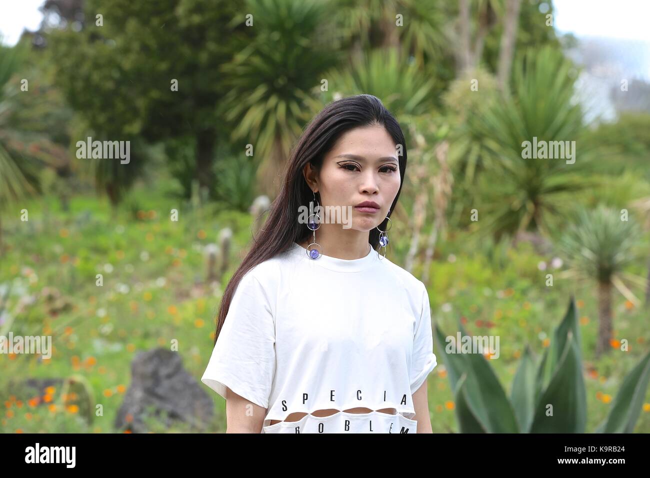 Chinese Model Stock Photo - Alamy