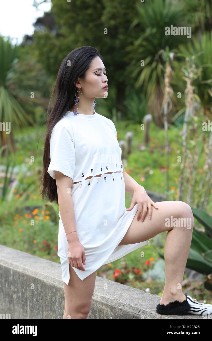 Chinese Model Stock Photo - Alamy