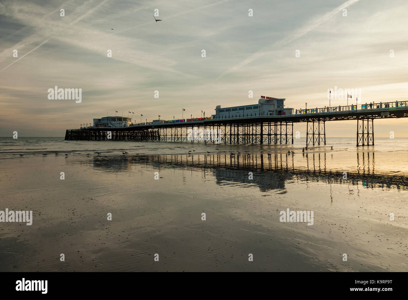 Sunset at Worthing Pier, West Sussex, England Stock Photo - Alamy