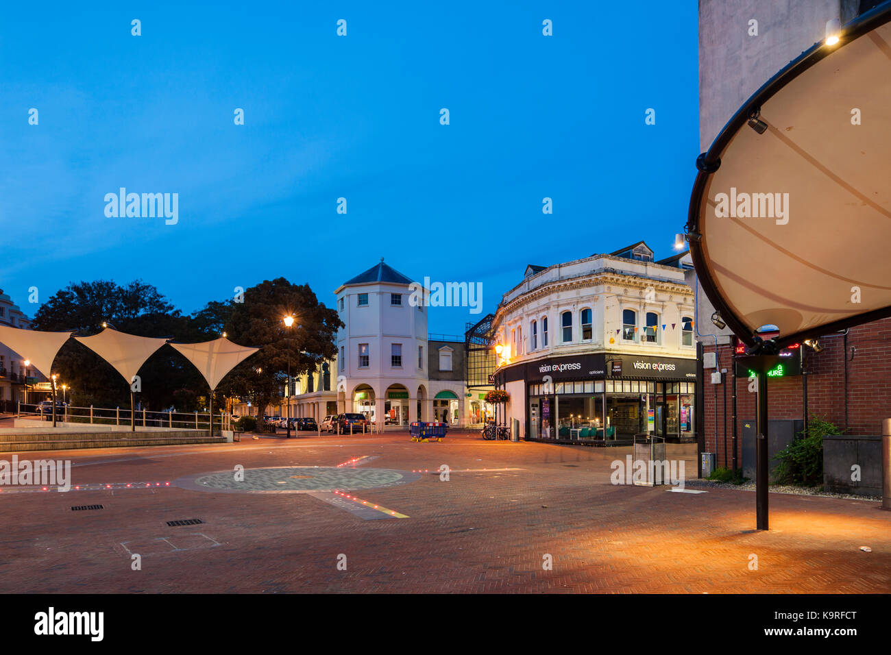 Evening in Worthing, West Sussex, England Stock Photo - Alamy