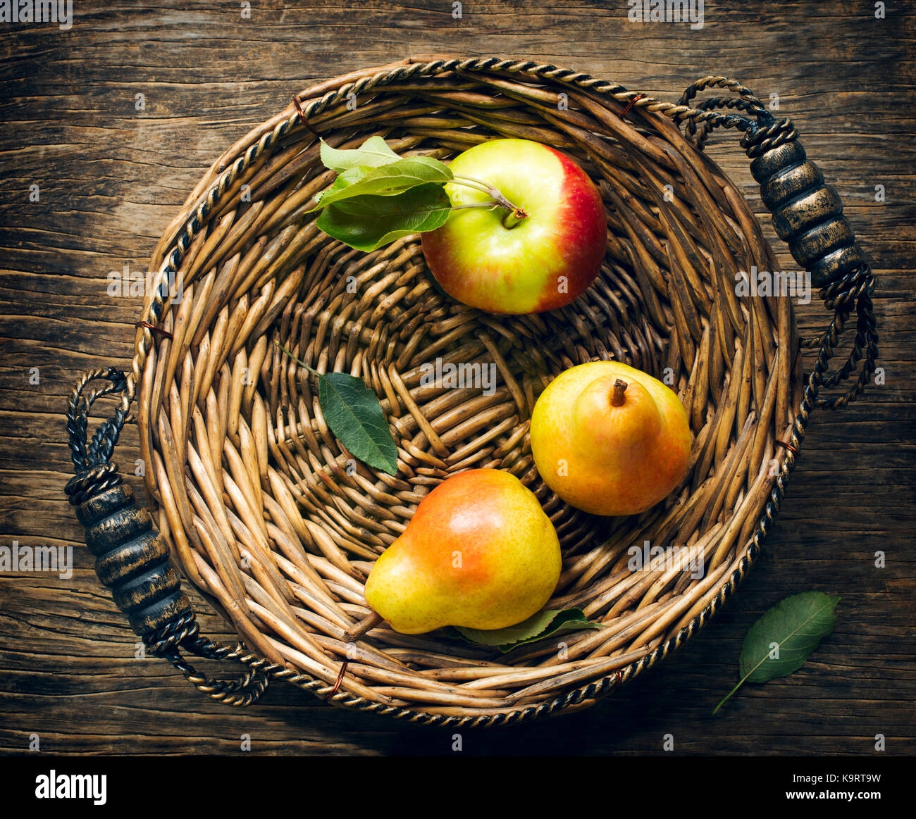 Pears in wooden tray hi-res stock photography and images - Alamy