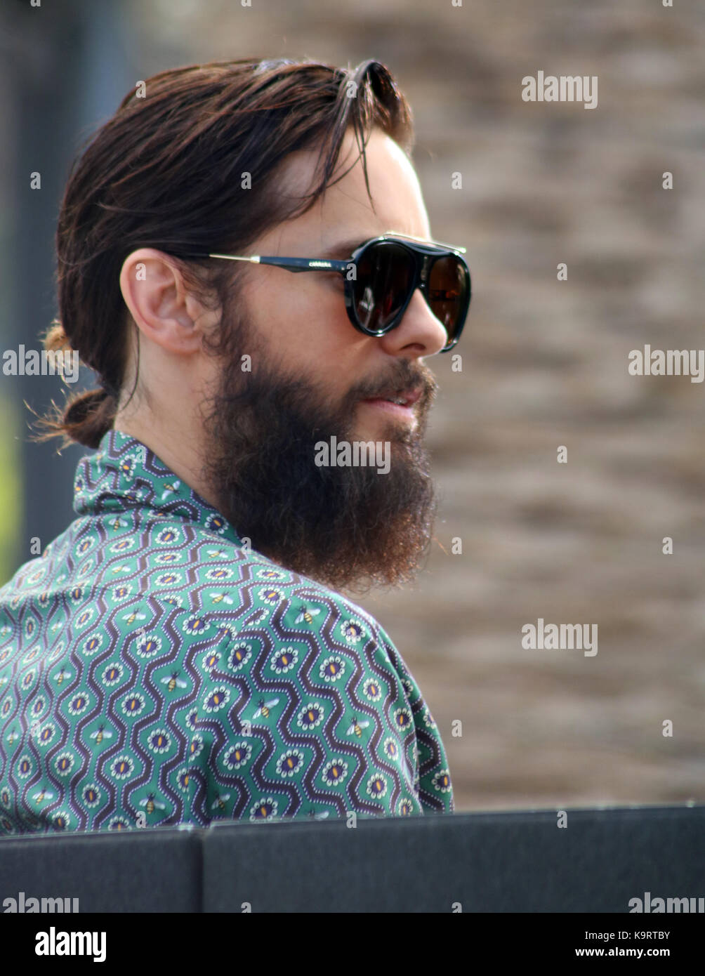 Jared Leto arrives for his interview on the entertainment show 'Extra ...