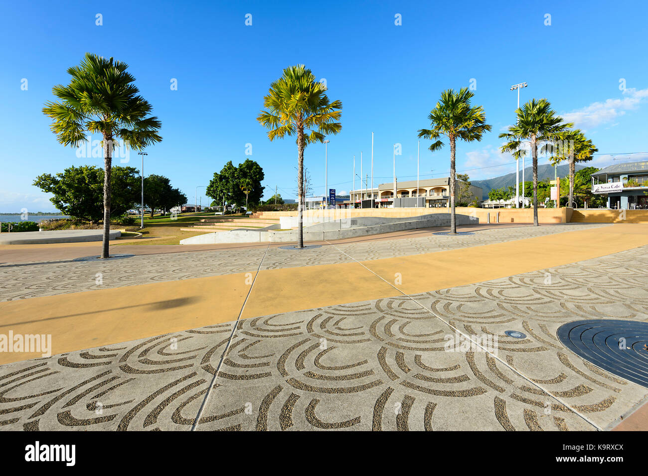 Cardwell queensland hi-res stock photography and images - Alamy