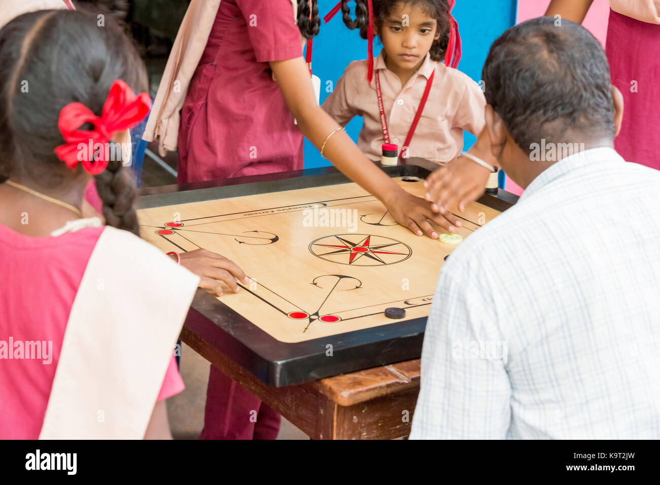 Lausd Carrom Game