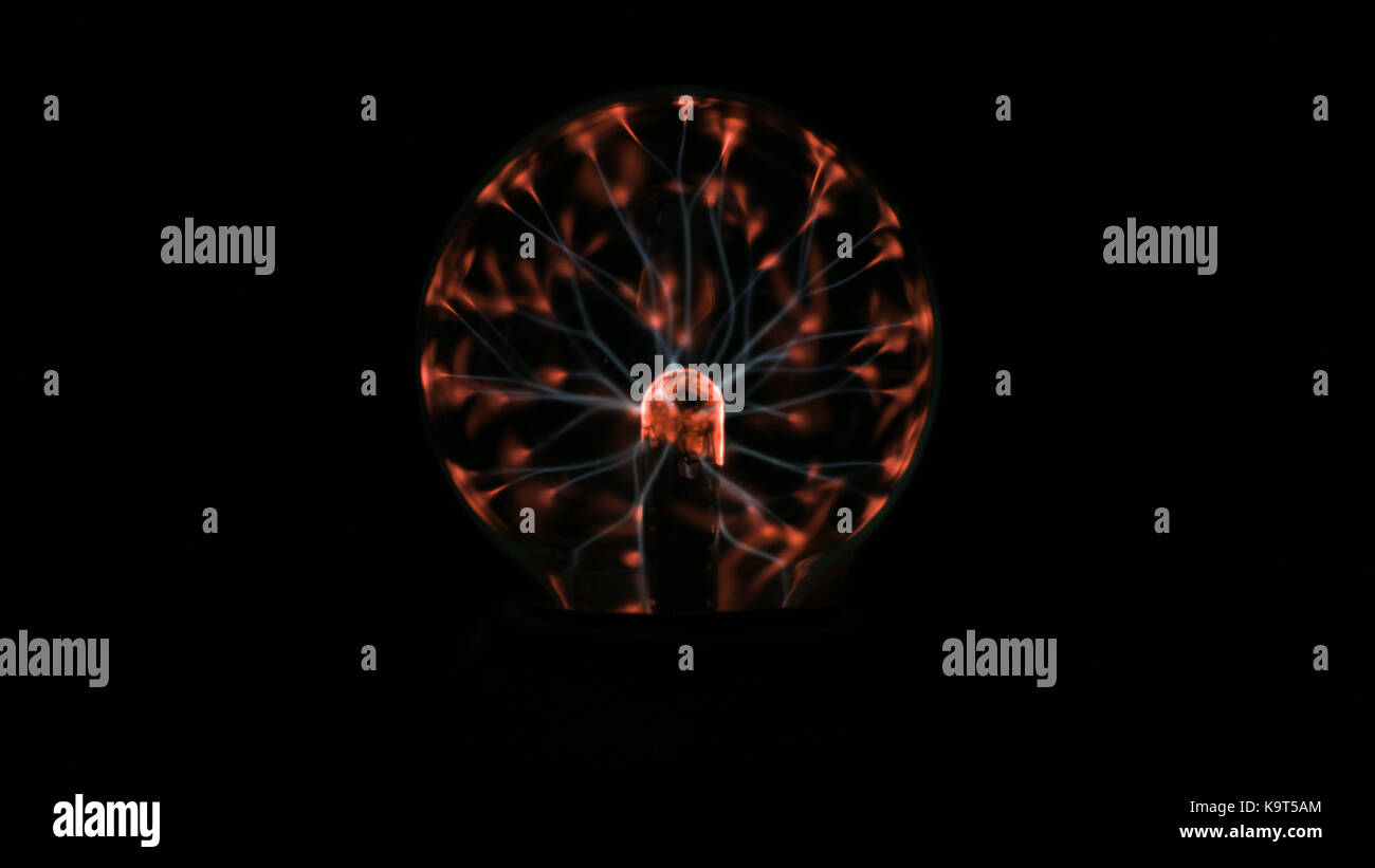 Electrostatic plasma sphere in the dark. Tesla coil - physics ...