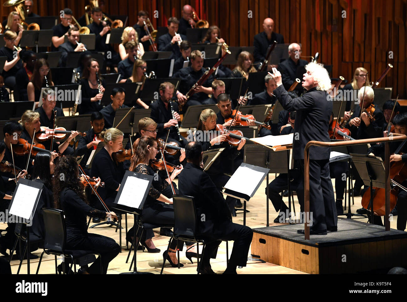 Sir Simon Rattle conducts 11-18-year-old musicians from east London on ...