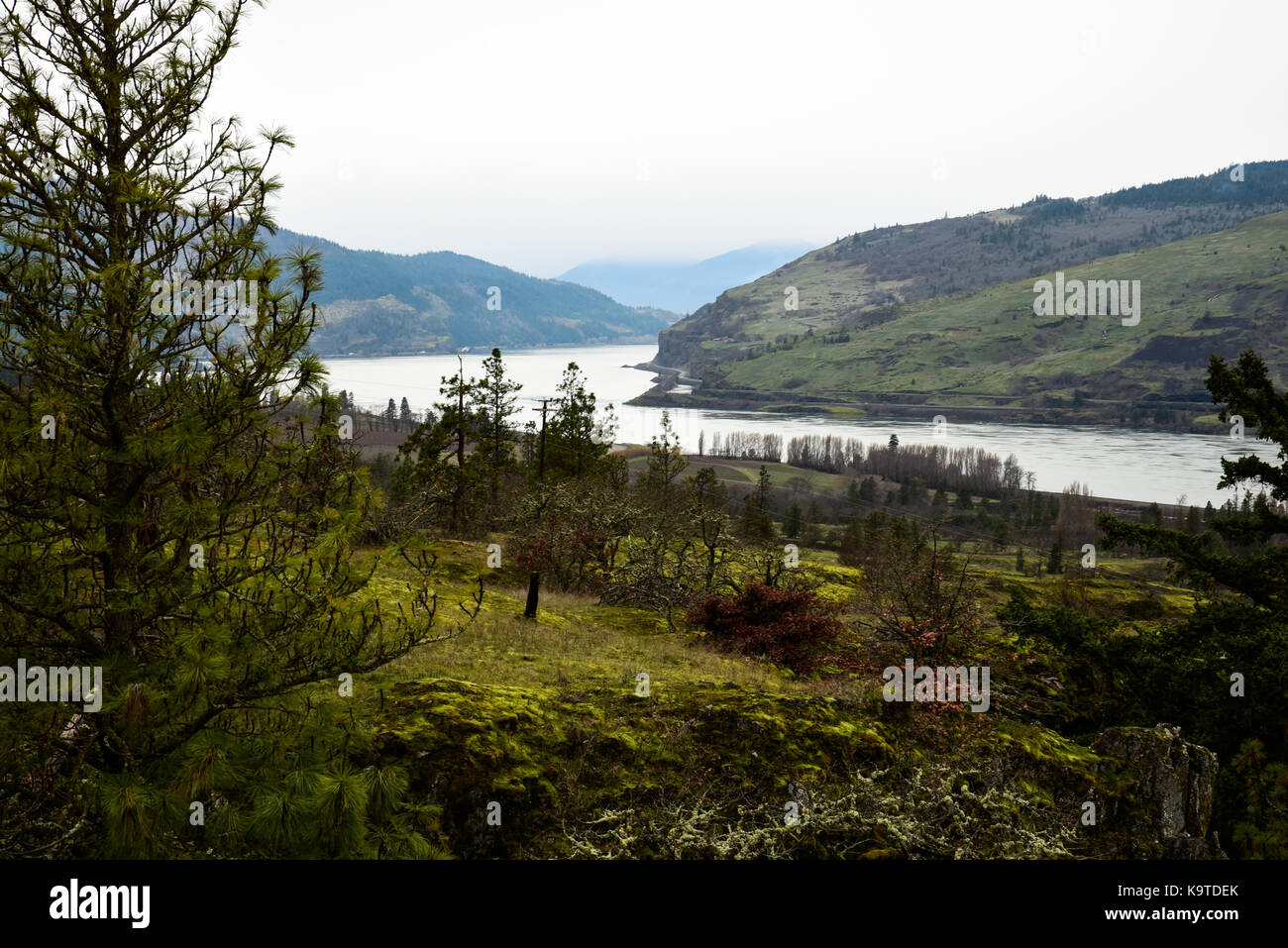 What is around the bend hi-res stock photography and images - Alamy