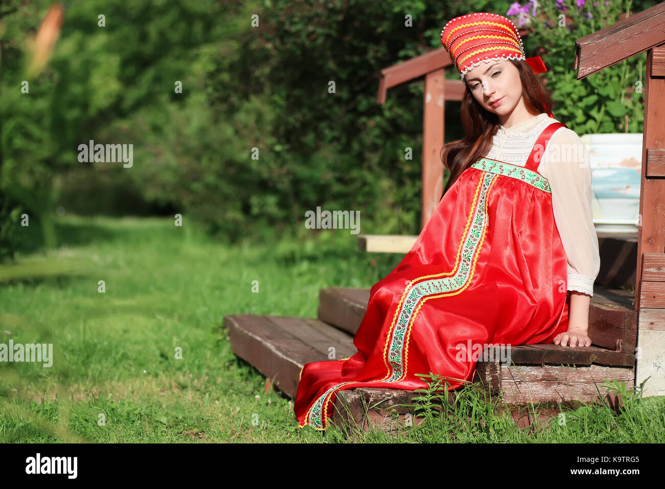 Slav woman in dress traditional Stock Photo - Alamy