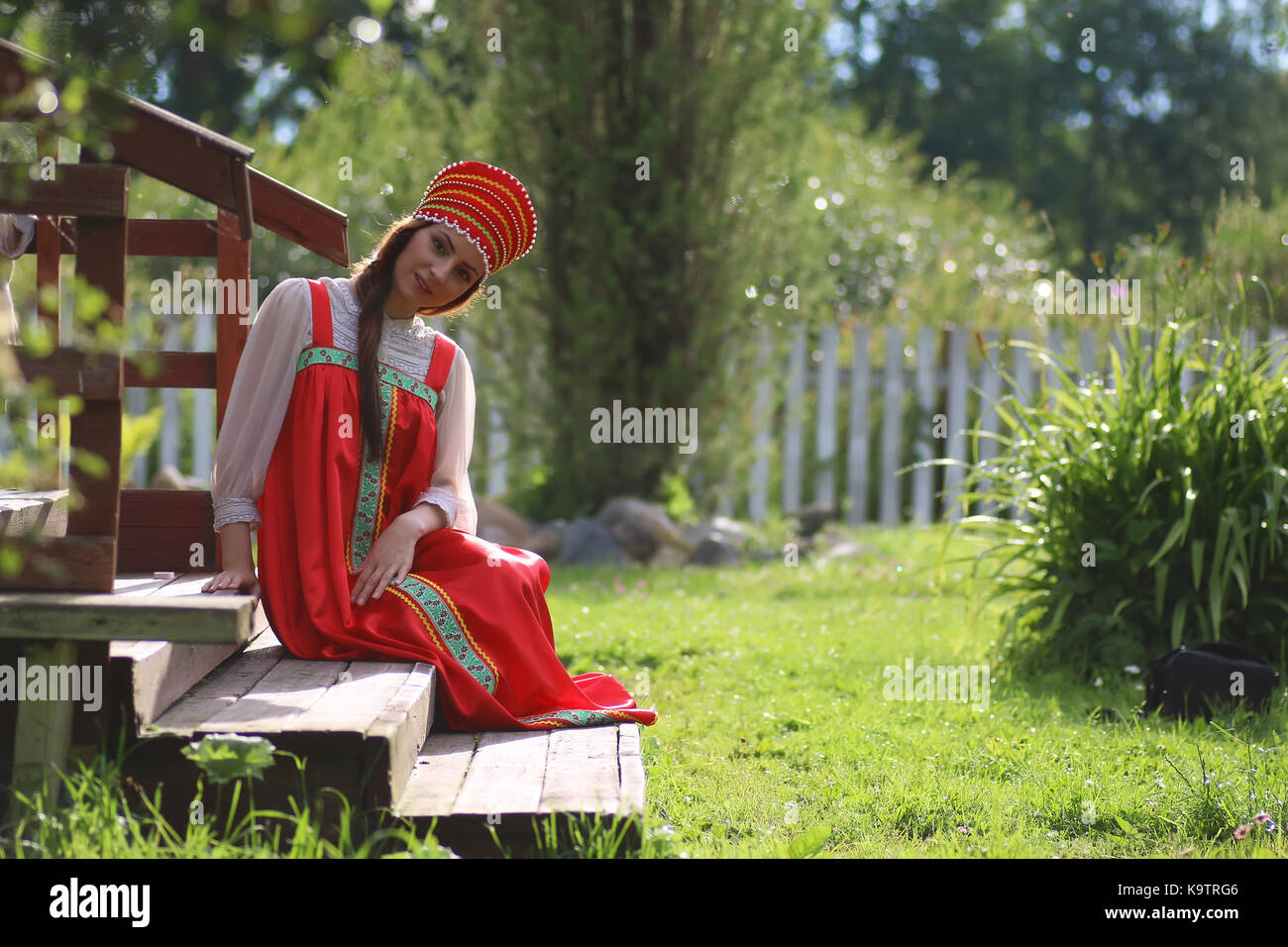 Slav woman in dress traditional Stock Photo - Alamy