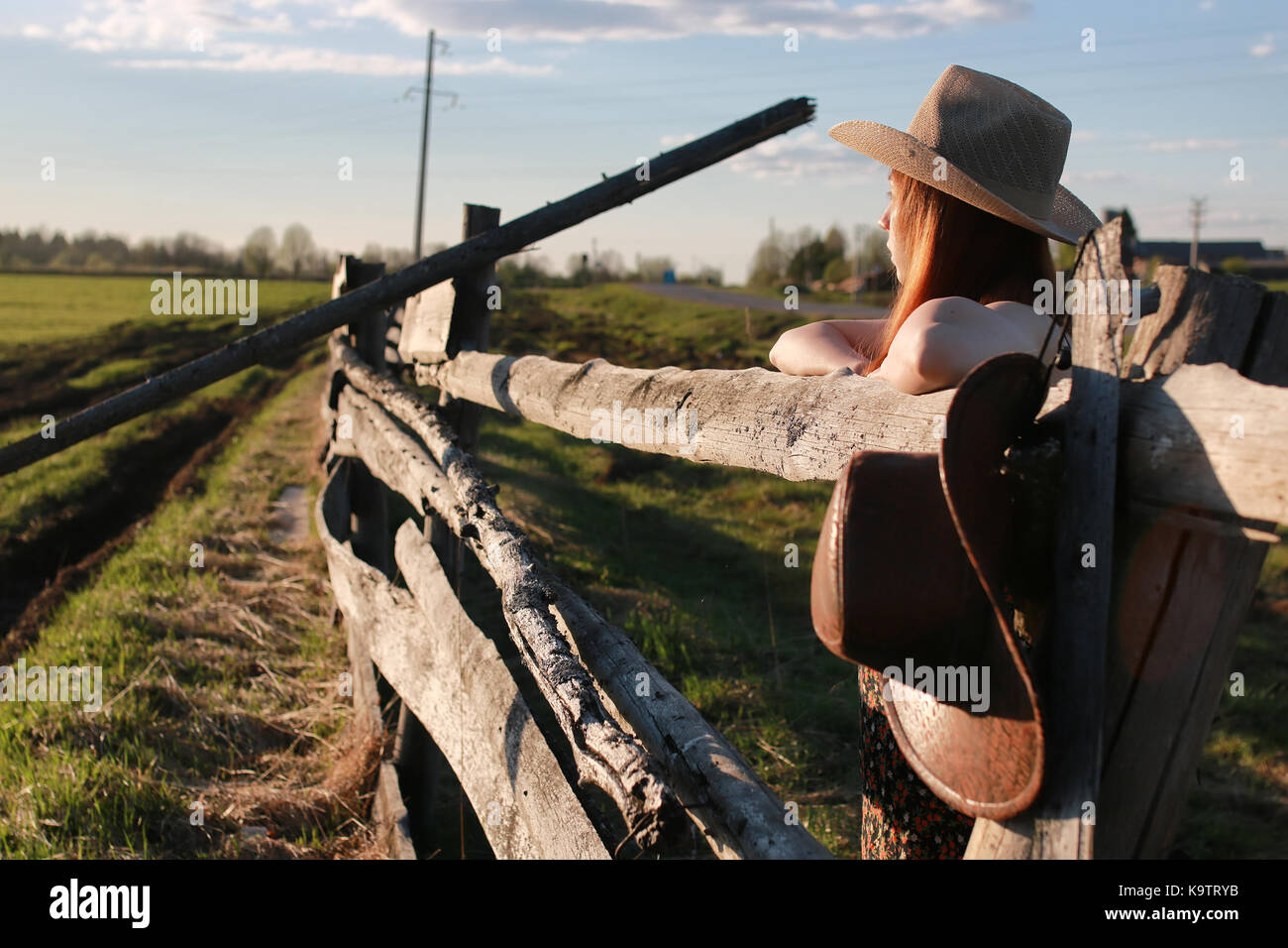 cowgirl hat nature Stock Photo - Alamy