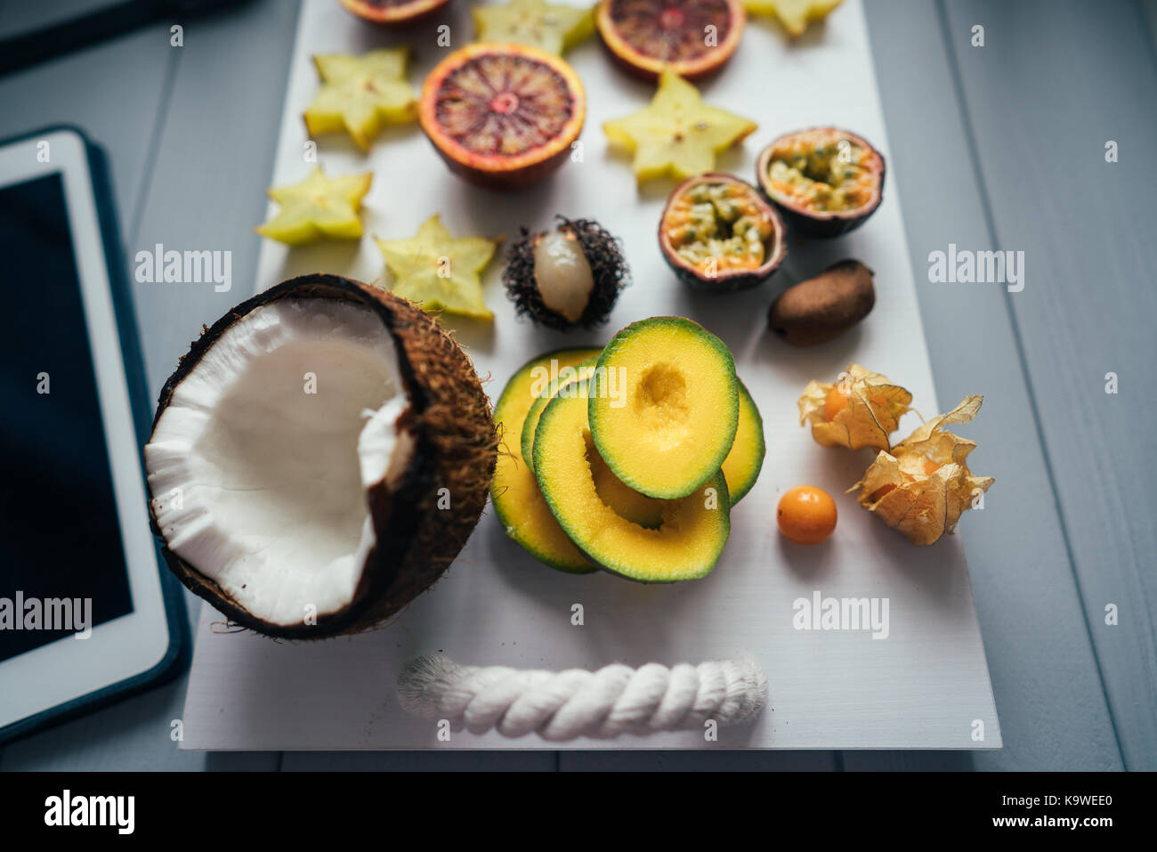 Exotic fruit platter Stock Photo - Alamy