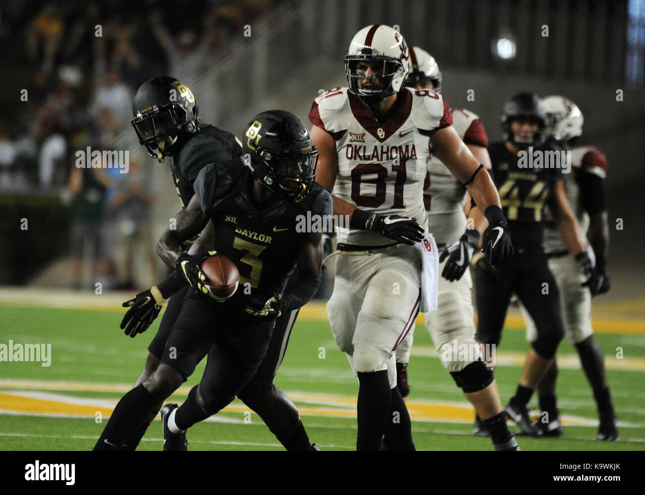 Waco, Texas, USA. 23rd Sep, 2017. Baylor Bears safety Chris Miller (3 ...