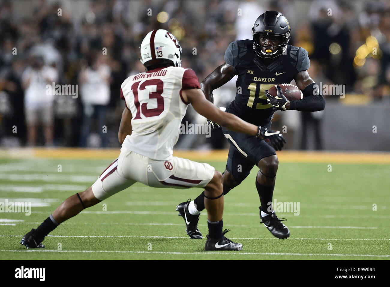 Waco, Texas, USA. 23rd Sep, 2017. Baylor Bears wide receiver Denzel ...