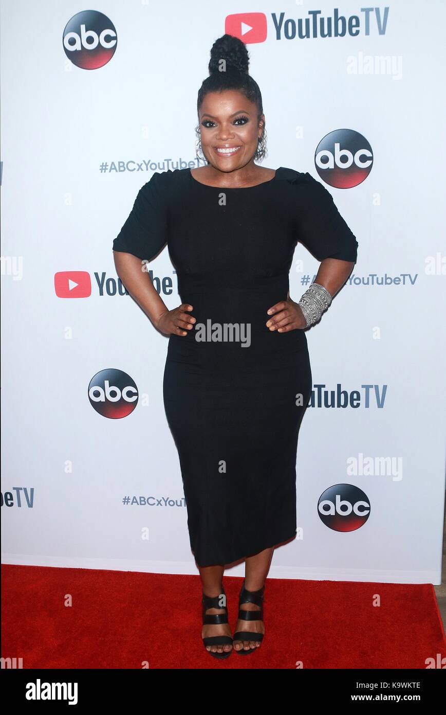 New York, NY, USA. 23rd Sep, 2017. Yvette Nicole Brown at YouTube TV ...
