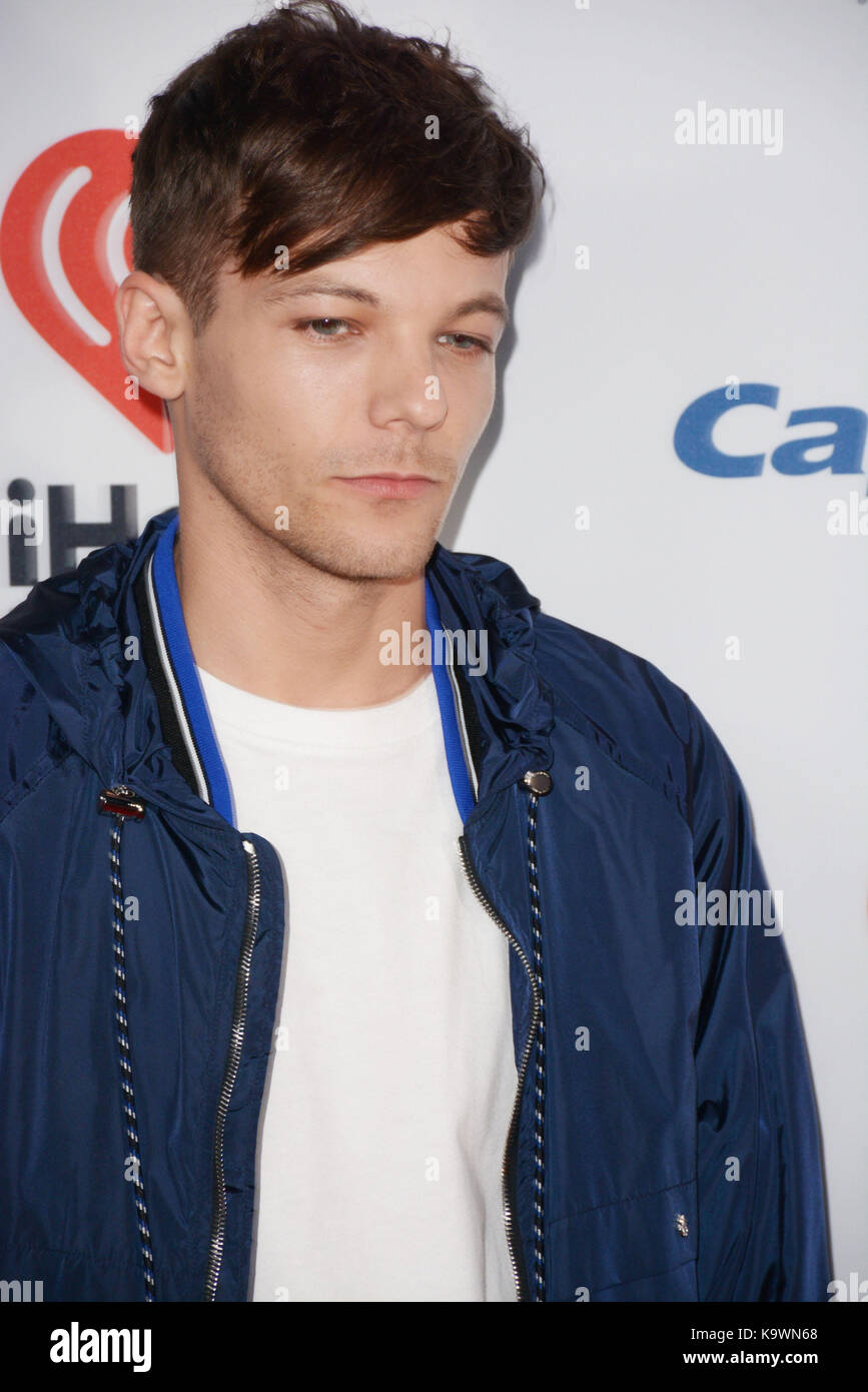 Louis tomlinson hi-res stock photography and images - Alamy