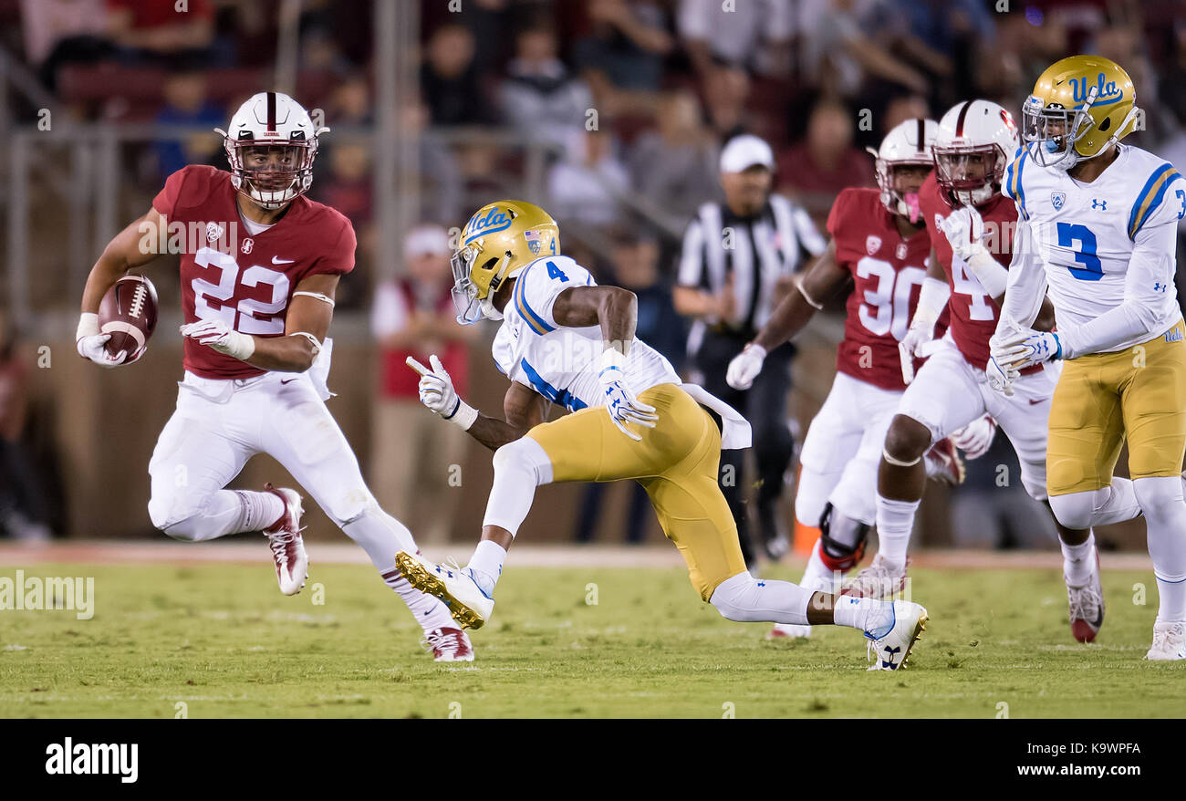Stanford, California, USA. 23rd Sep, 2017. Stanford Cardinal running ...