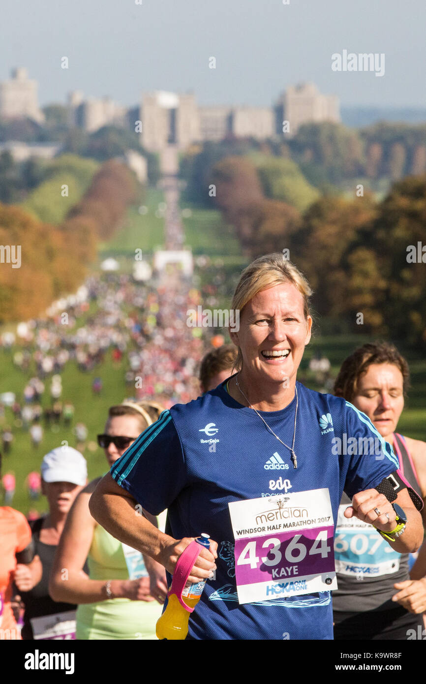 Windsor half marathon hi-res stock photography and images - Alamy