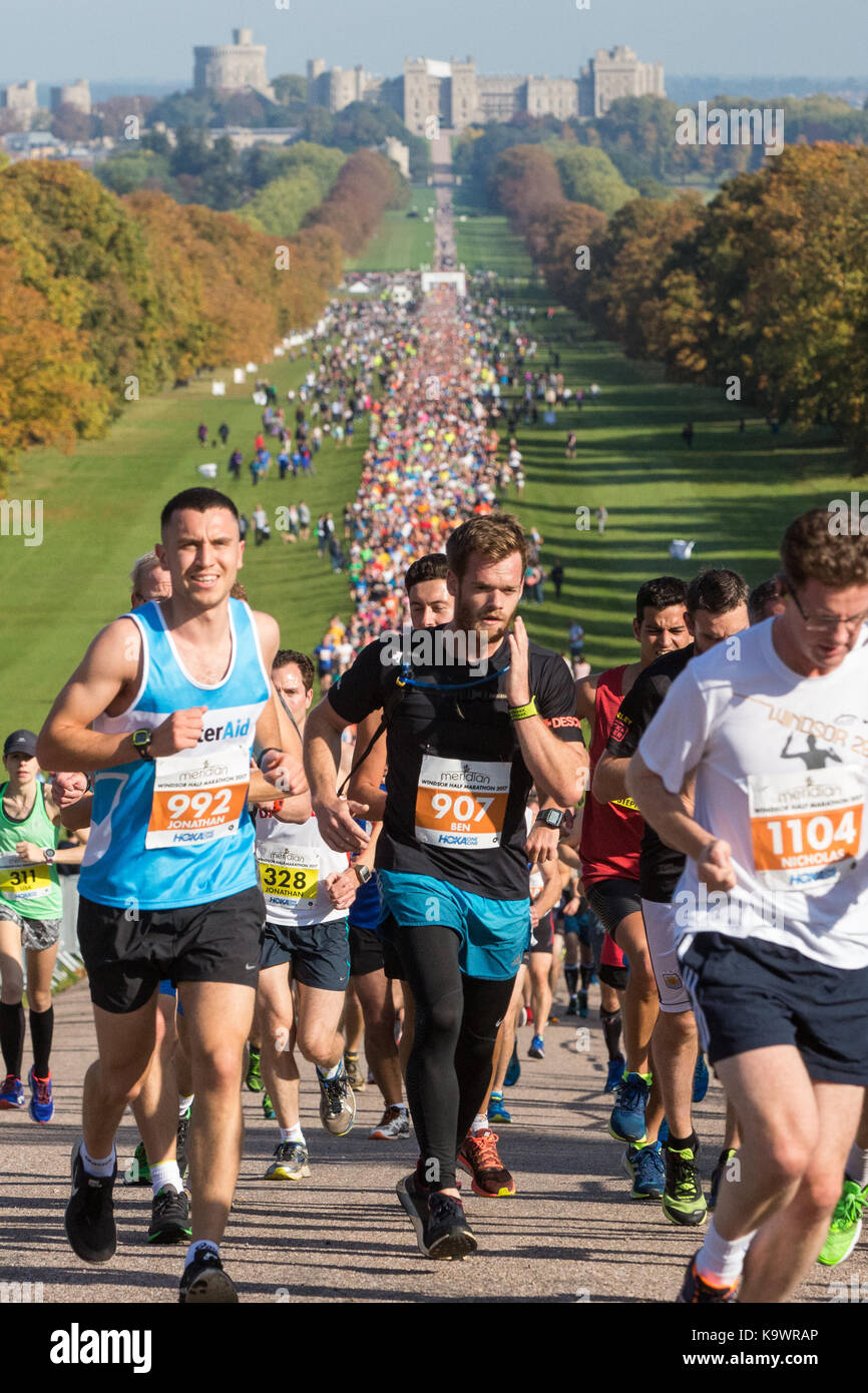 Windsor half marathon hi-res stock photography and images - Alamy