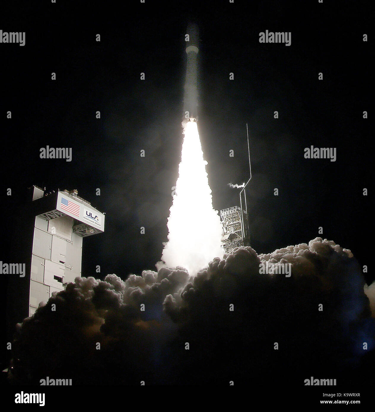 National reconnaissance office hi-res stock photography and images - Alamy