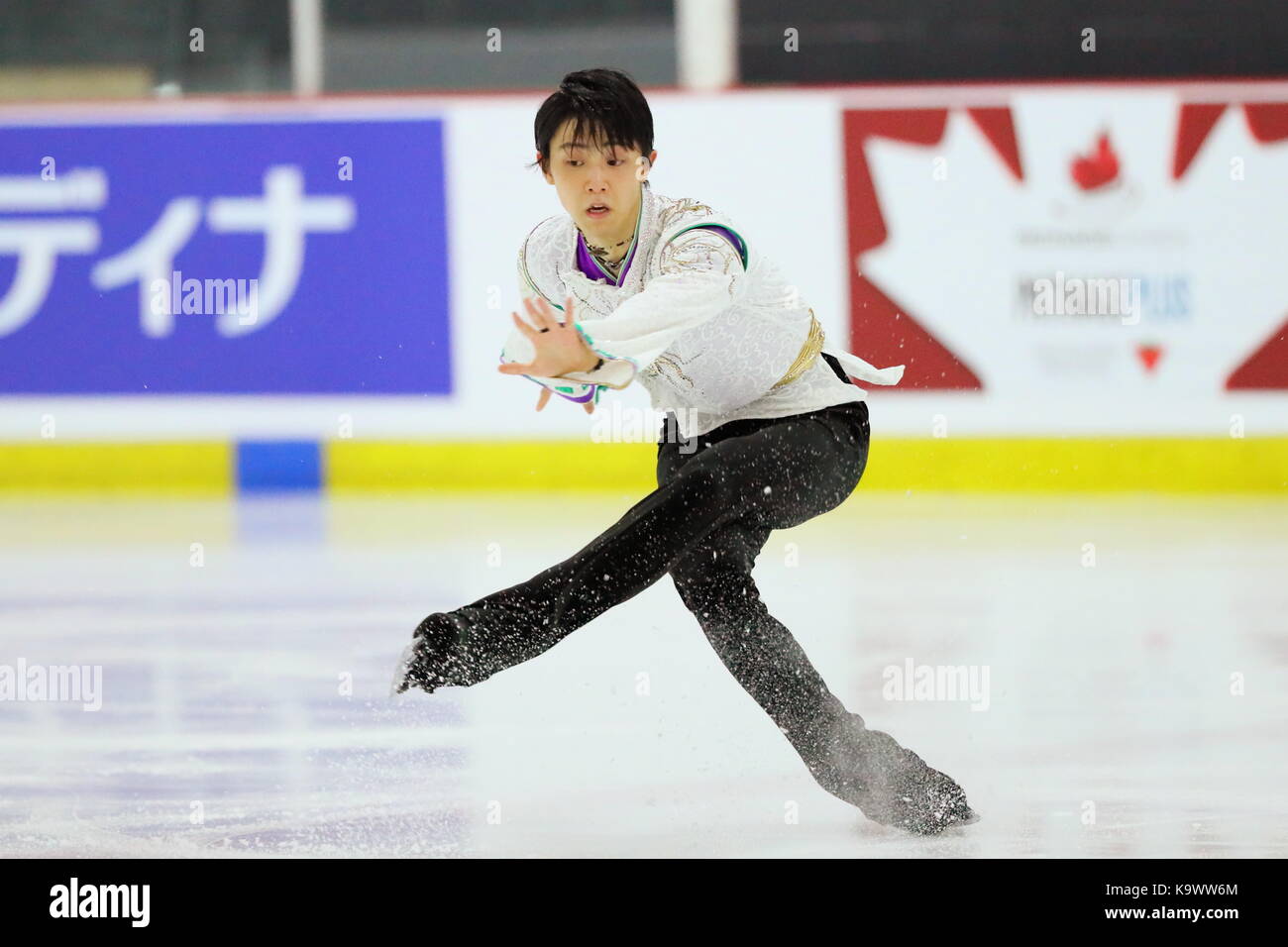 Sportplexe Pierrefonds, Montreal, Canada. 23rd Sep, 2017. Yuzuru Hanyu ...