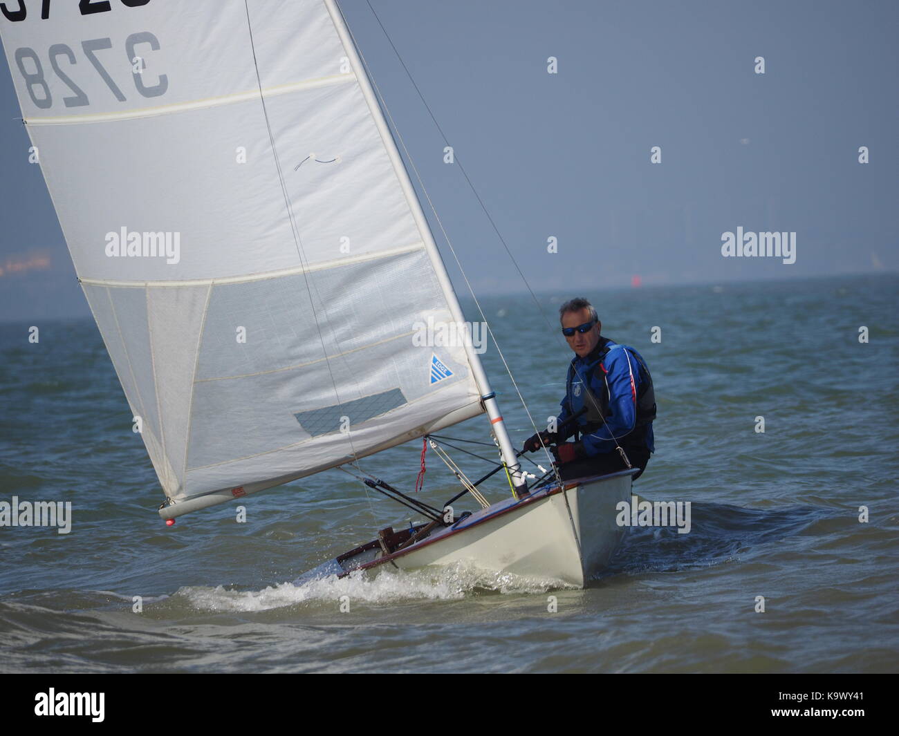 Solo class dinghy hi-res stock photography and images - Alamy