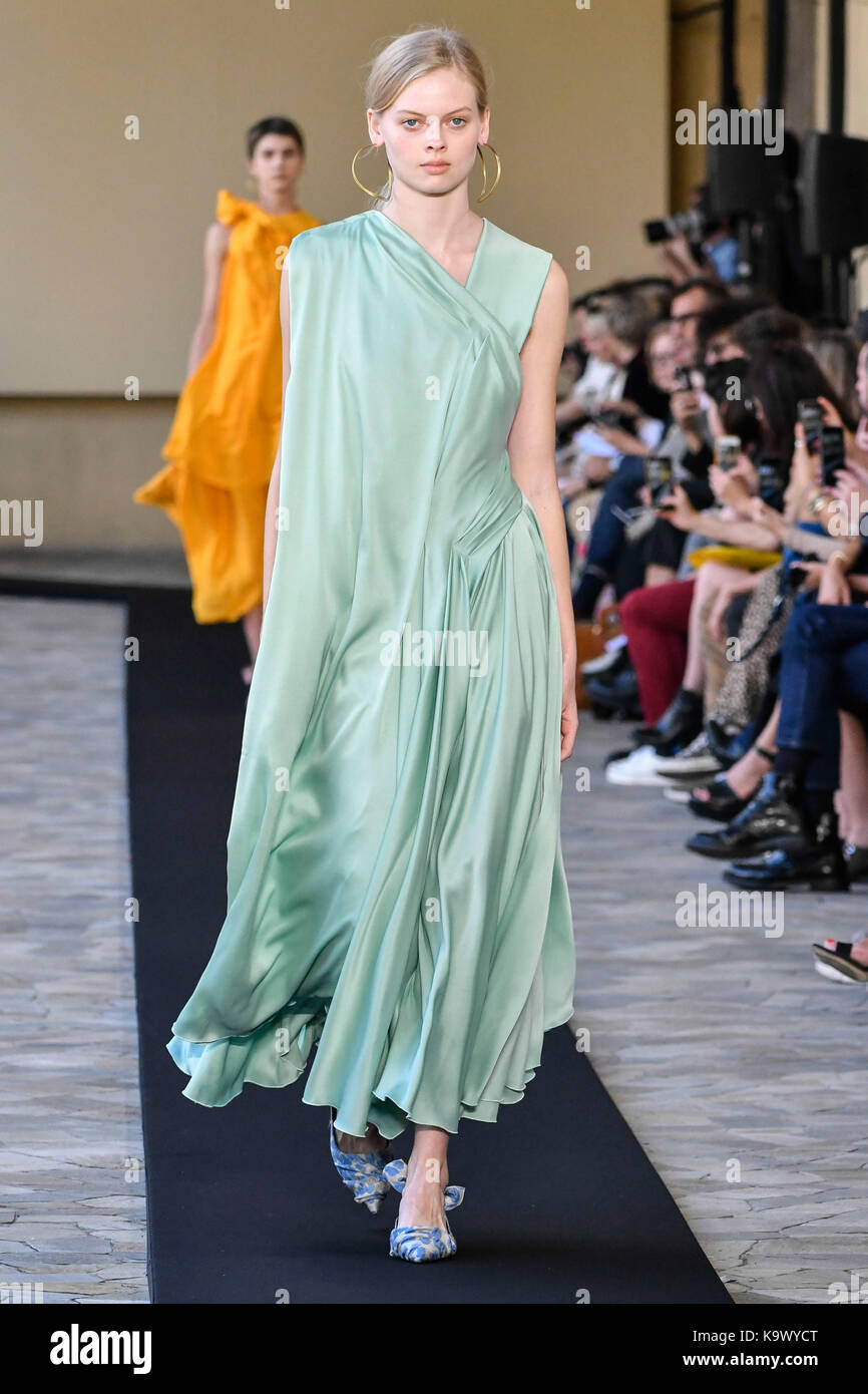 Milan, Italy. 24th Sep, 2017. Milan Fashion Week Spring Summer 2018 ...