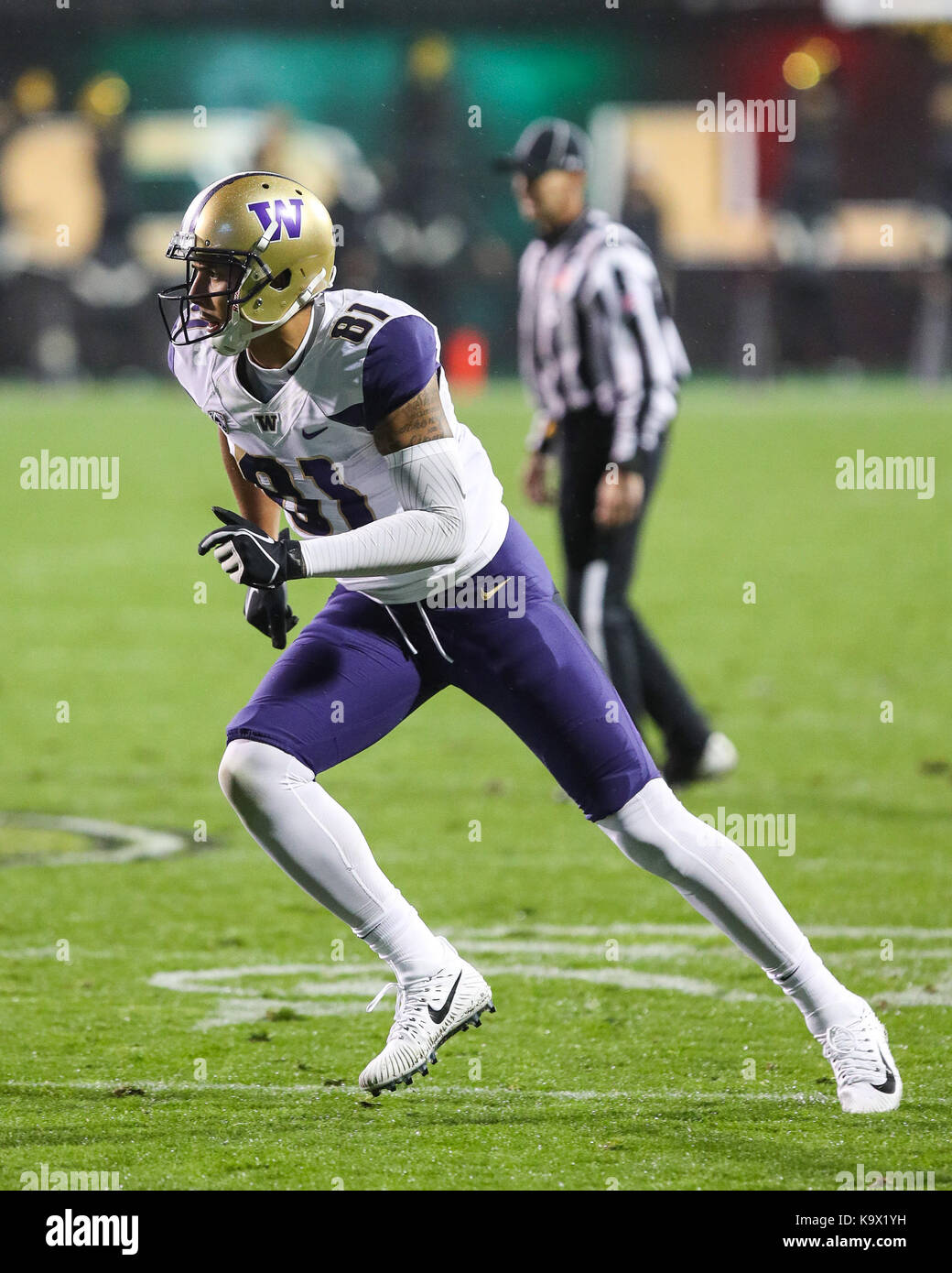 September 23, 2017: Washington's Brayden Lenius runs a route against ...
