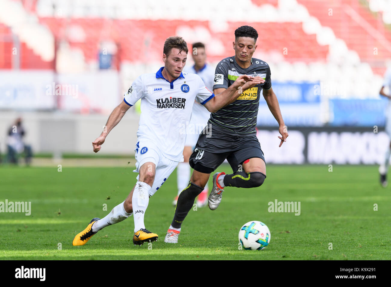 Karlsruhe, Deutschland. 24th Sep, 2017. Matthias Bader (KSC) im ...