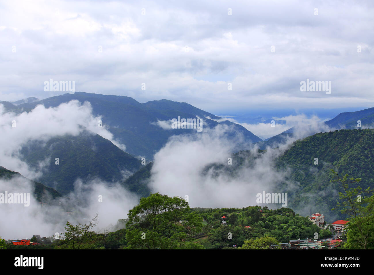 Taiwan valley hi-res stock photography and images - Alamy