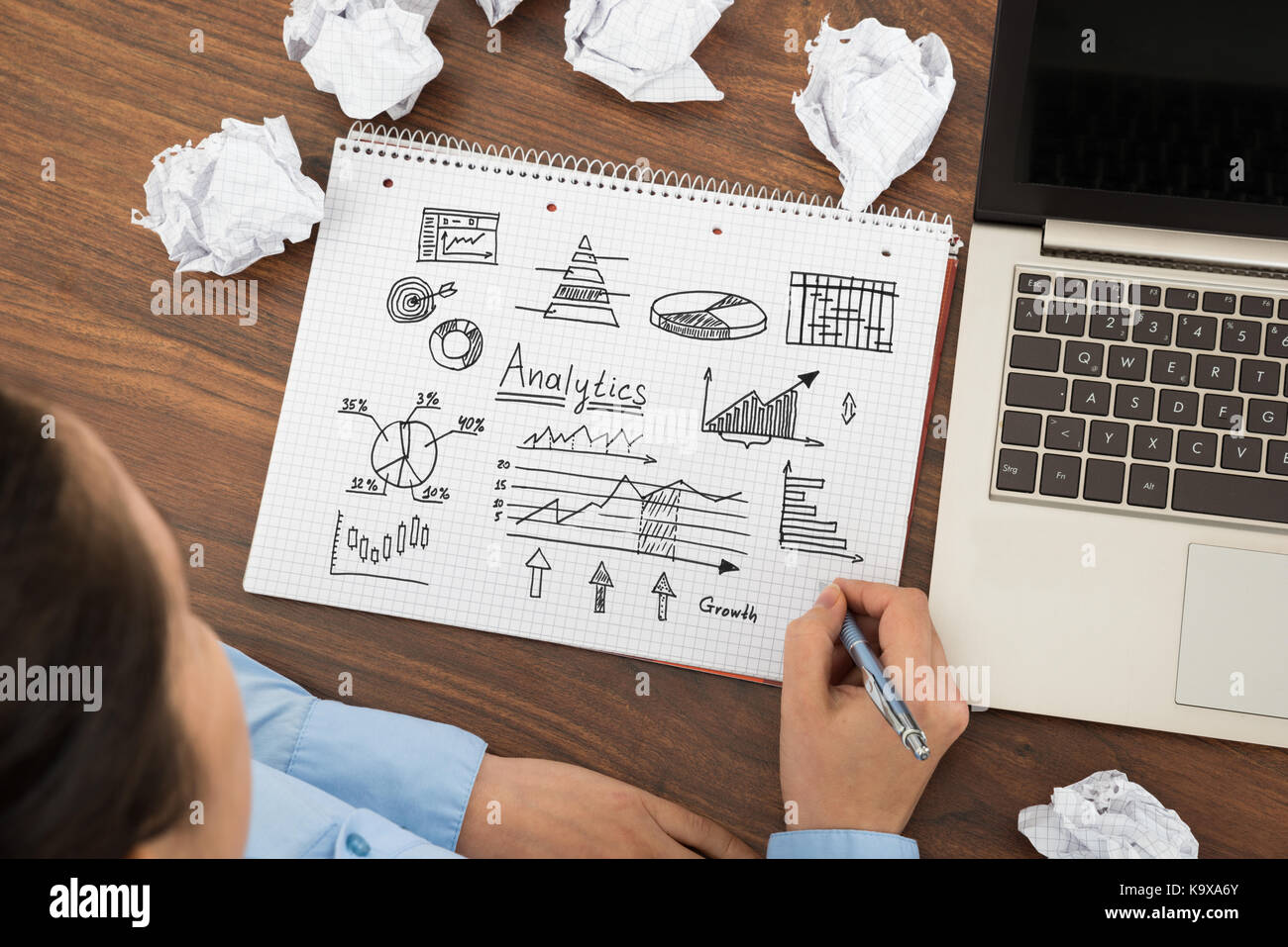 Chart on paper hi-res stock photography and images - Alamy