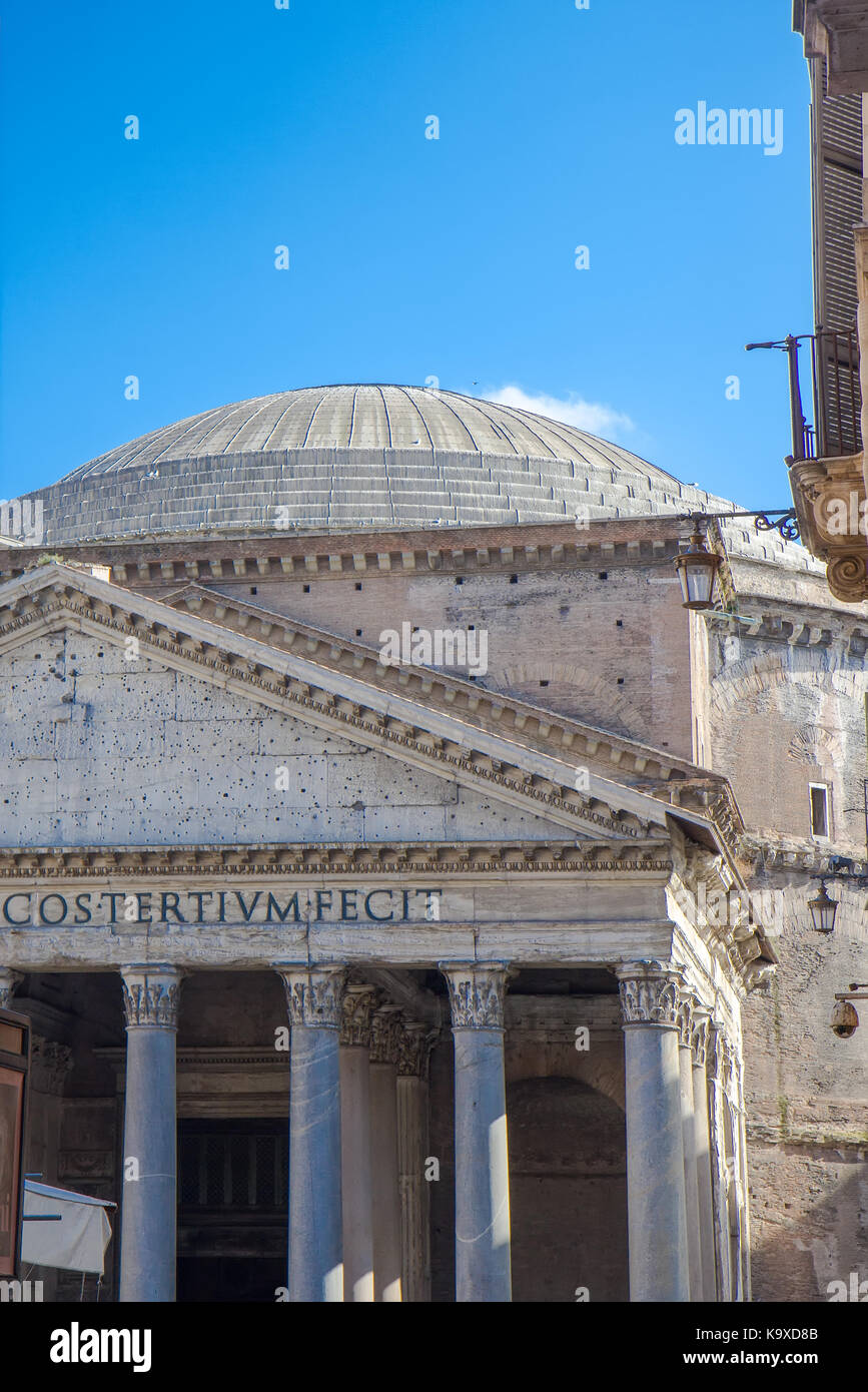 Ancient roman pantheon temple, front view Stock Photo - Alamy