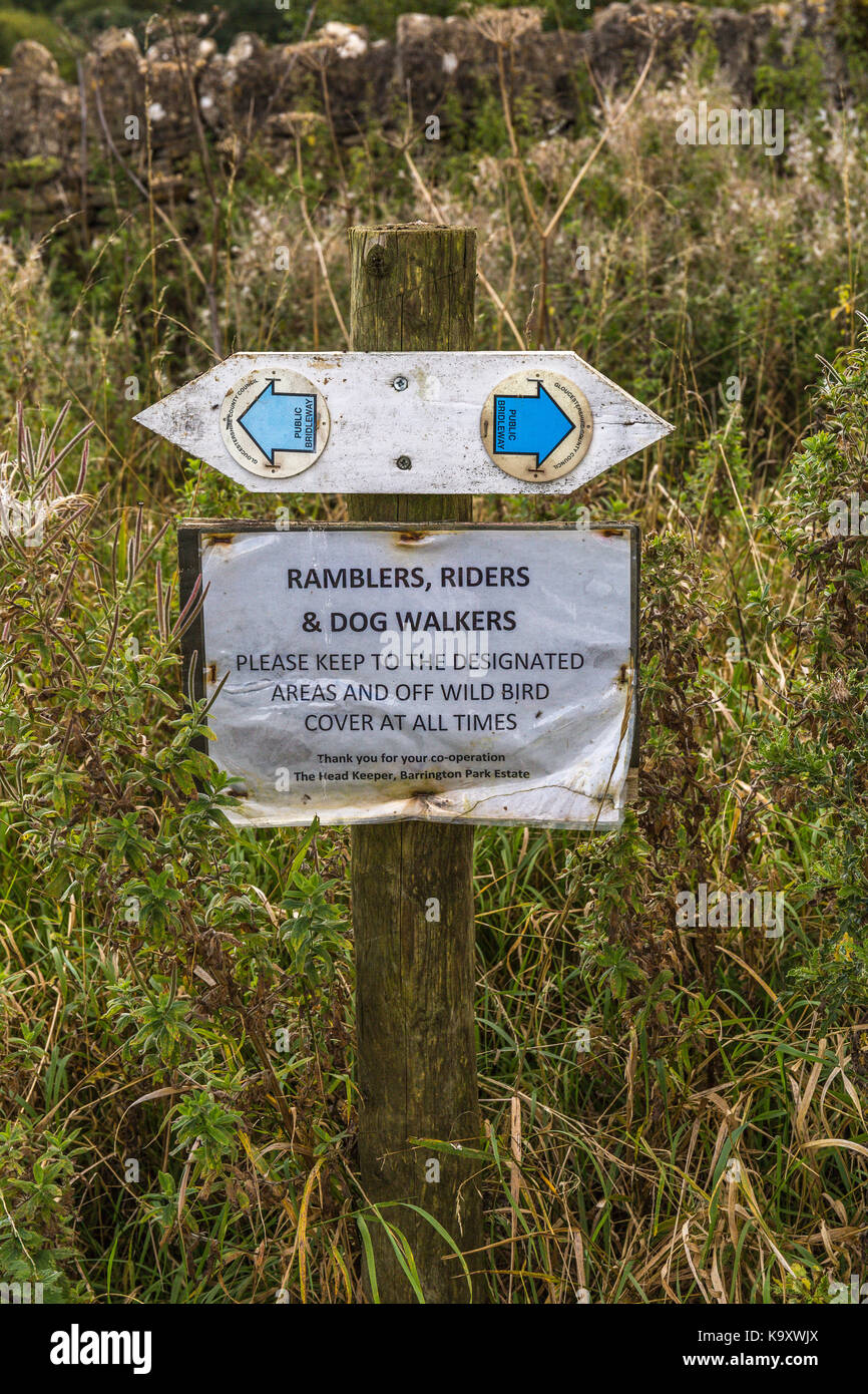 Countryside sign in Sherborne Park Stock Photo - Alamy