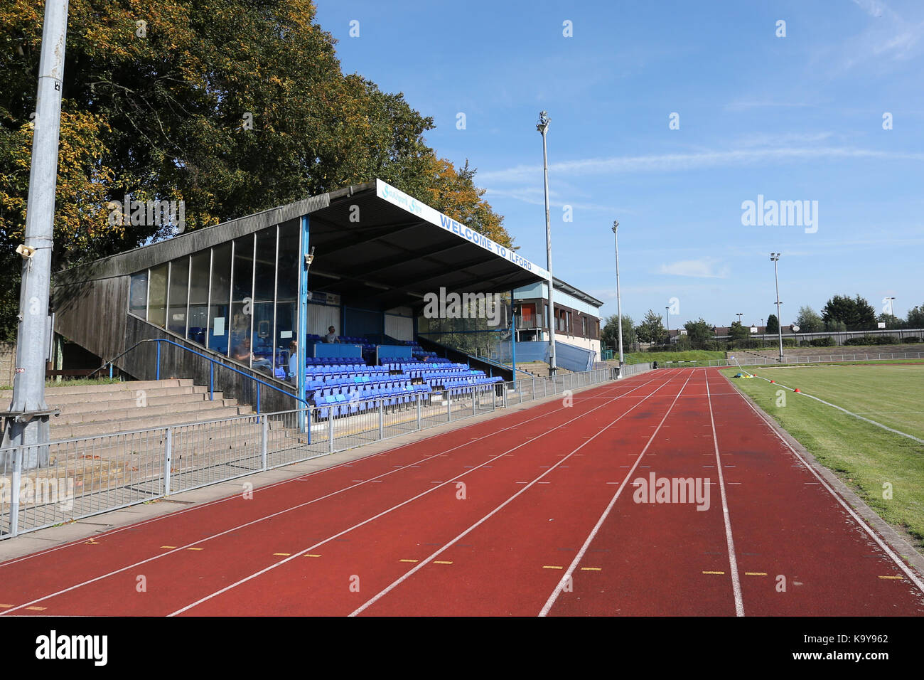 General view of the ground during Barkingside vs Whitton United, FA ...