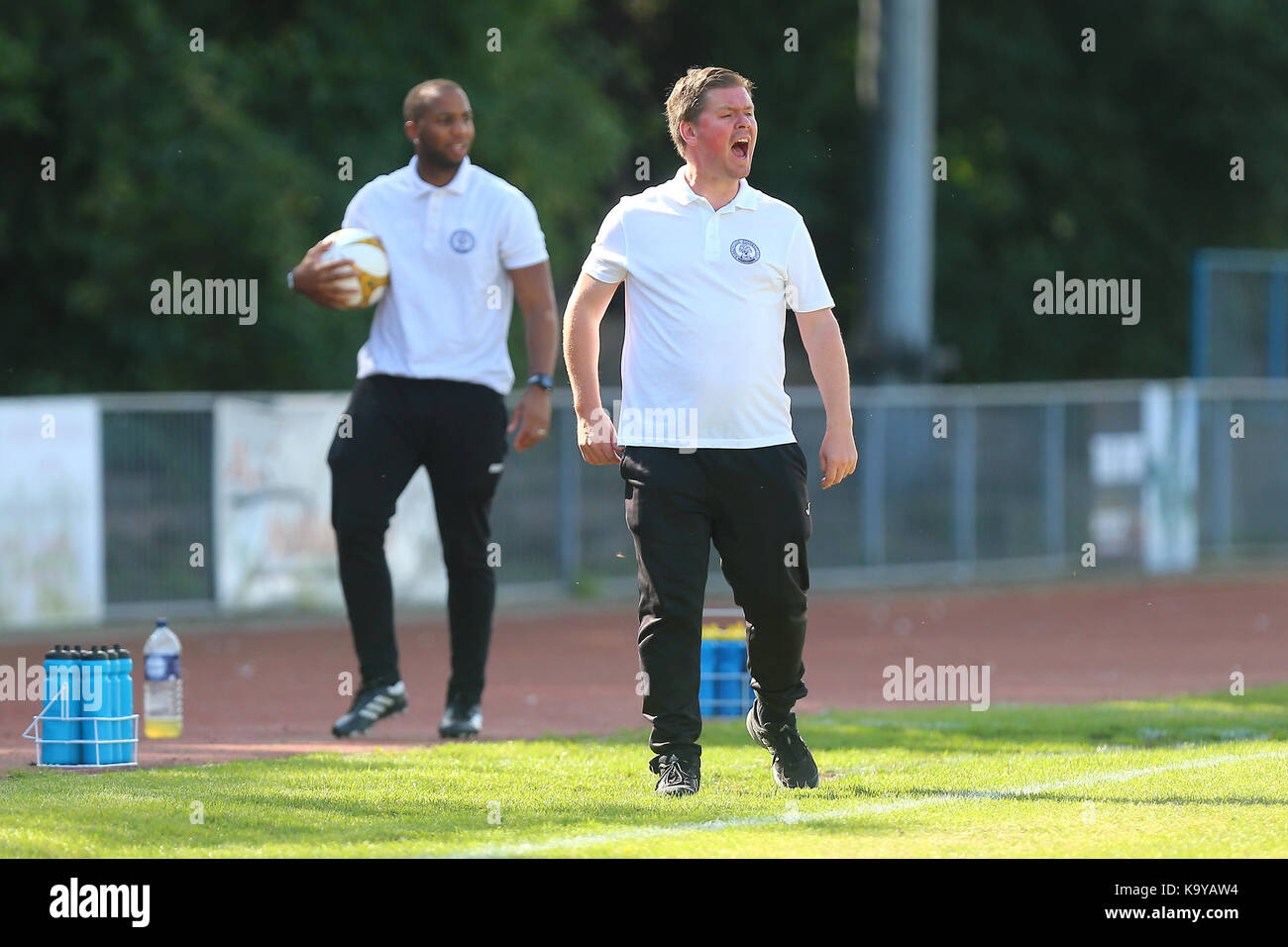 Barkingside manager Michael Walther during Barkingside vs Whitton ...