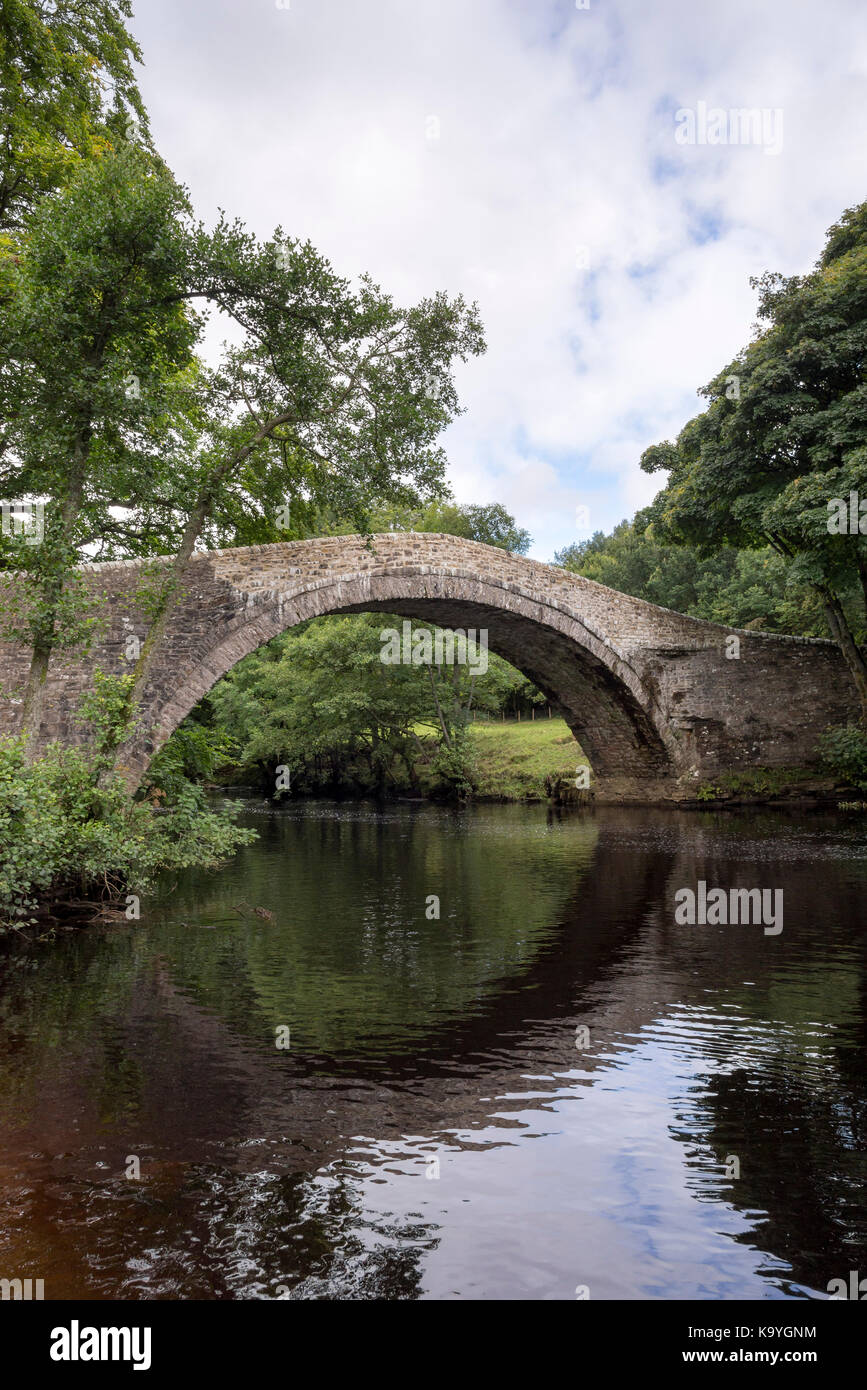 Bridge river swale hi-res stock photography and images - Alamy