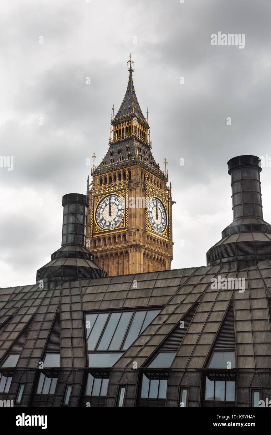 Inside big ben london hi-res stock photography and images - Alamy