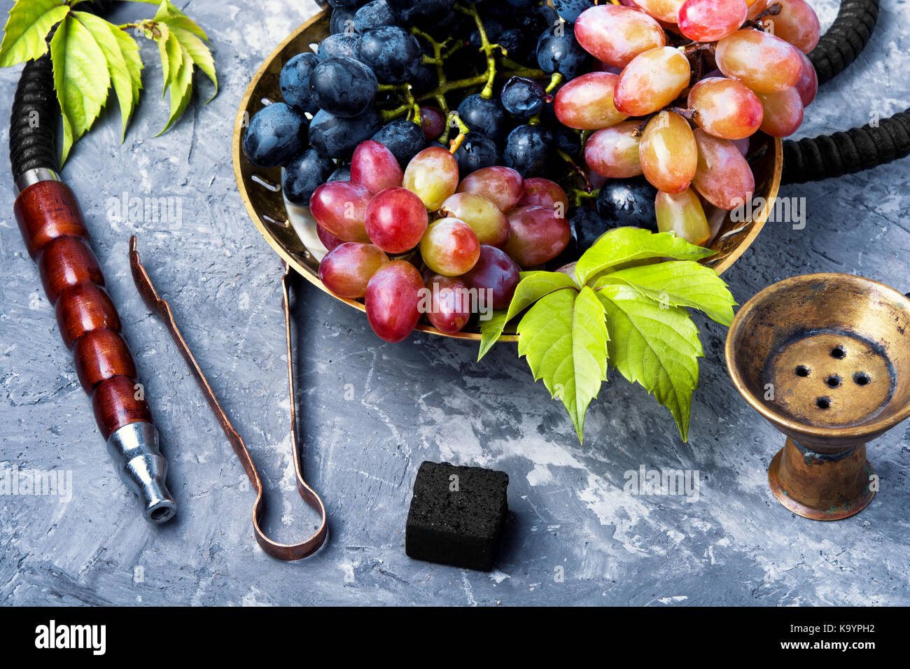 aroma smoked shisha with tobacco with taste of grapes Stock Photo - Alamy