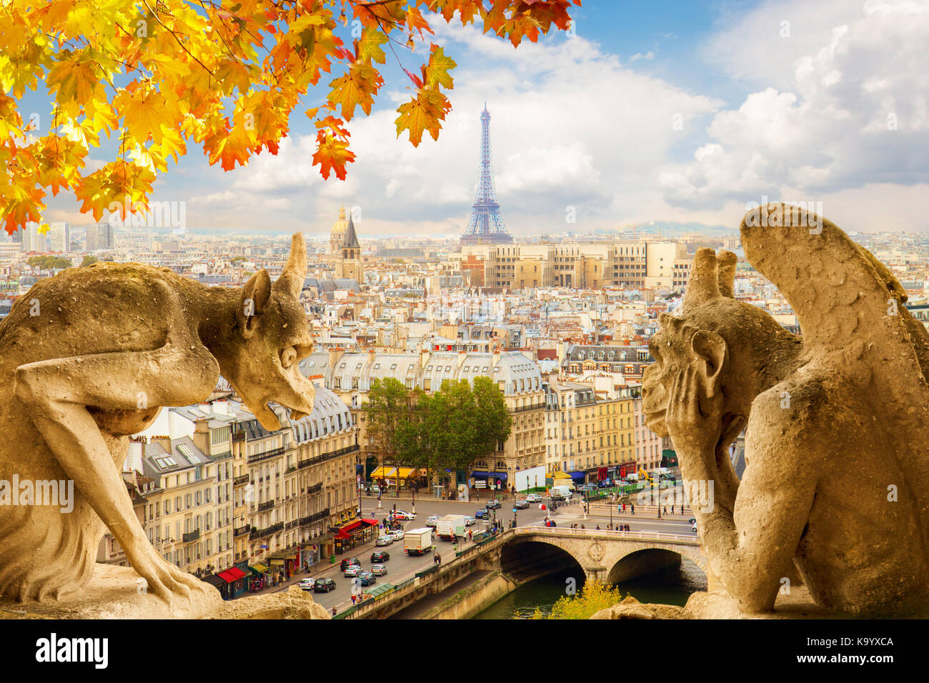 Gargoyle on balcony notre dame hi-res stock photography and images - Alamy