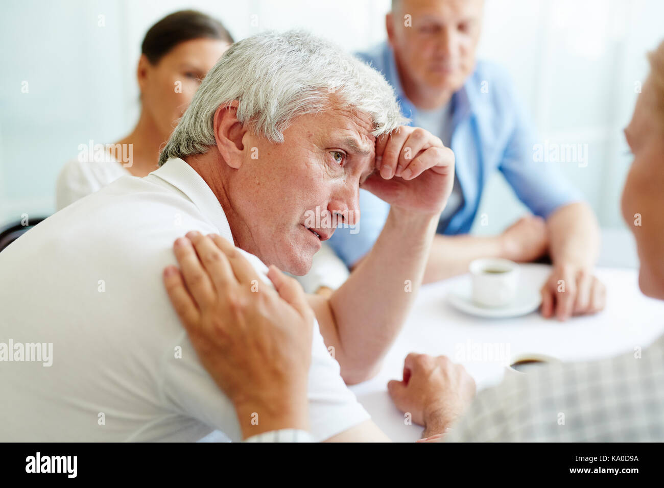 Man in need Stock Photo - Alamy
