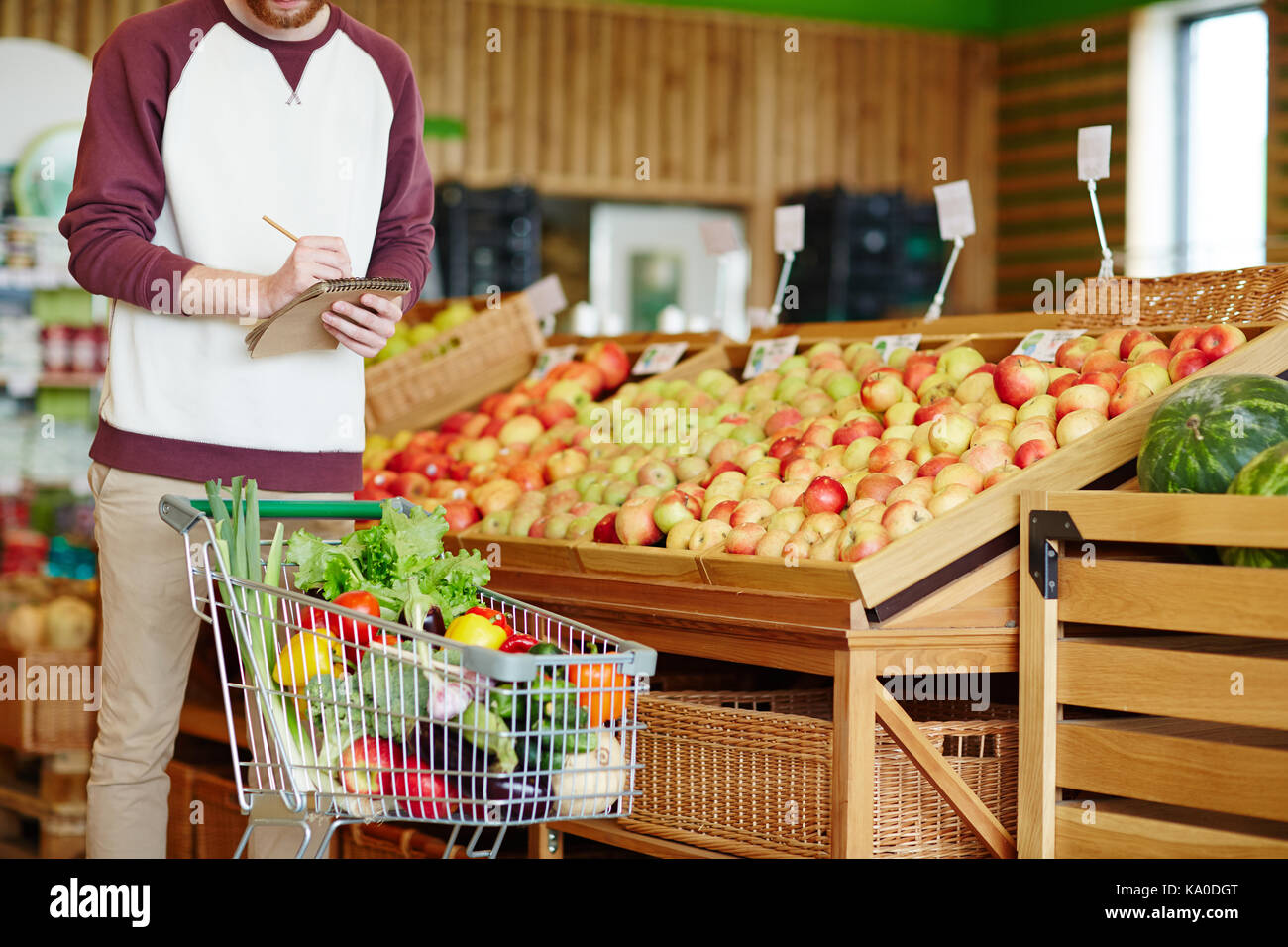 Shopping with list Stock Photo - Alamy