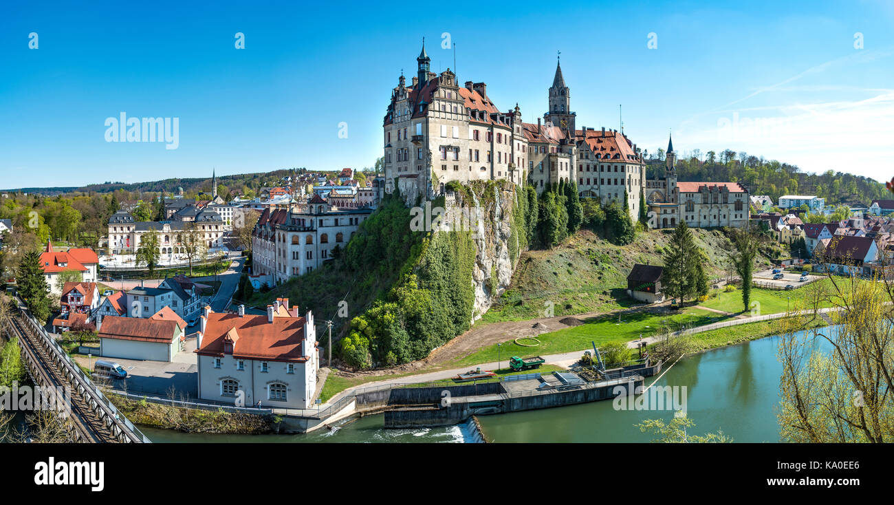 Sigmaringen Castle with Danube, Sigmaringen, Baden-Württemberg, Germany ...