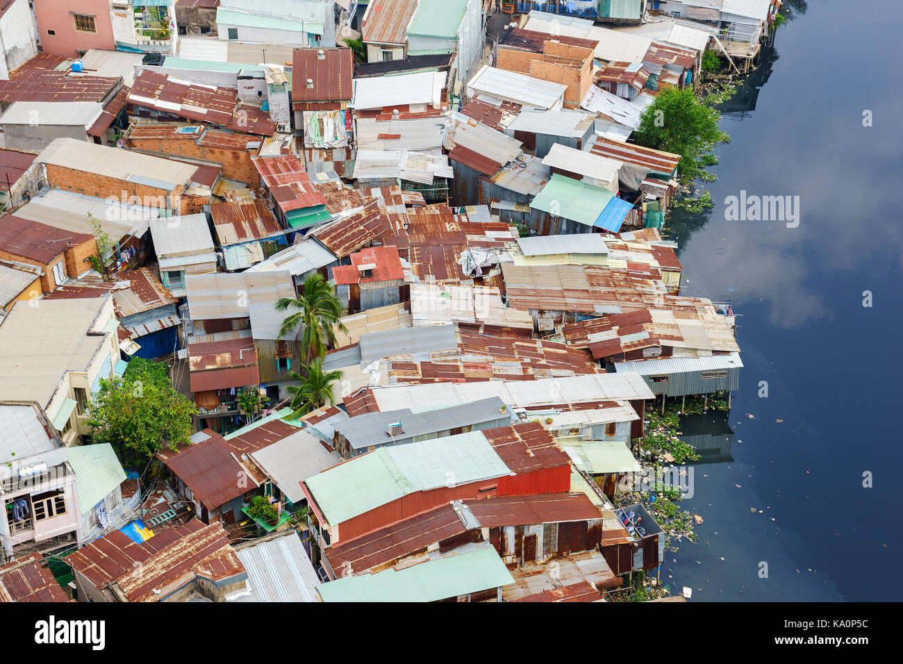 Vietnam slum hi-res stock photography and images - Alamy