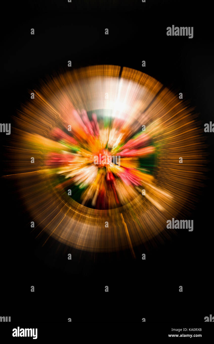 Zooming flowers hi-res stock photography and images - Alamy