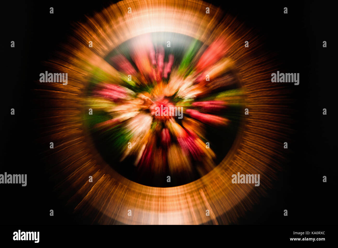 Zooming flowers hi-res stock photography and images - Alamy