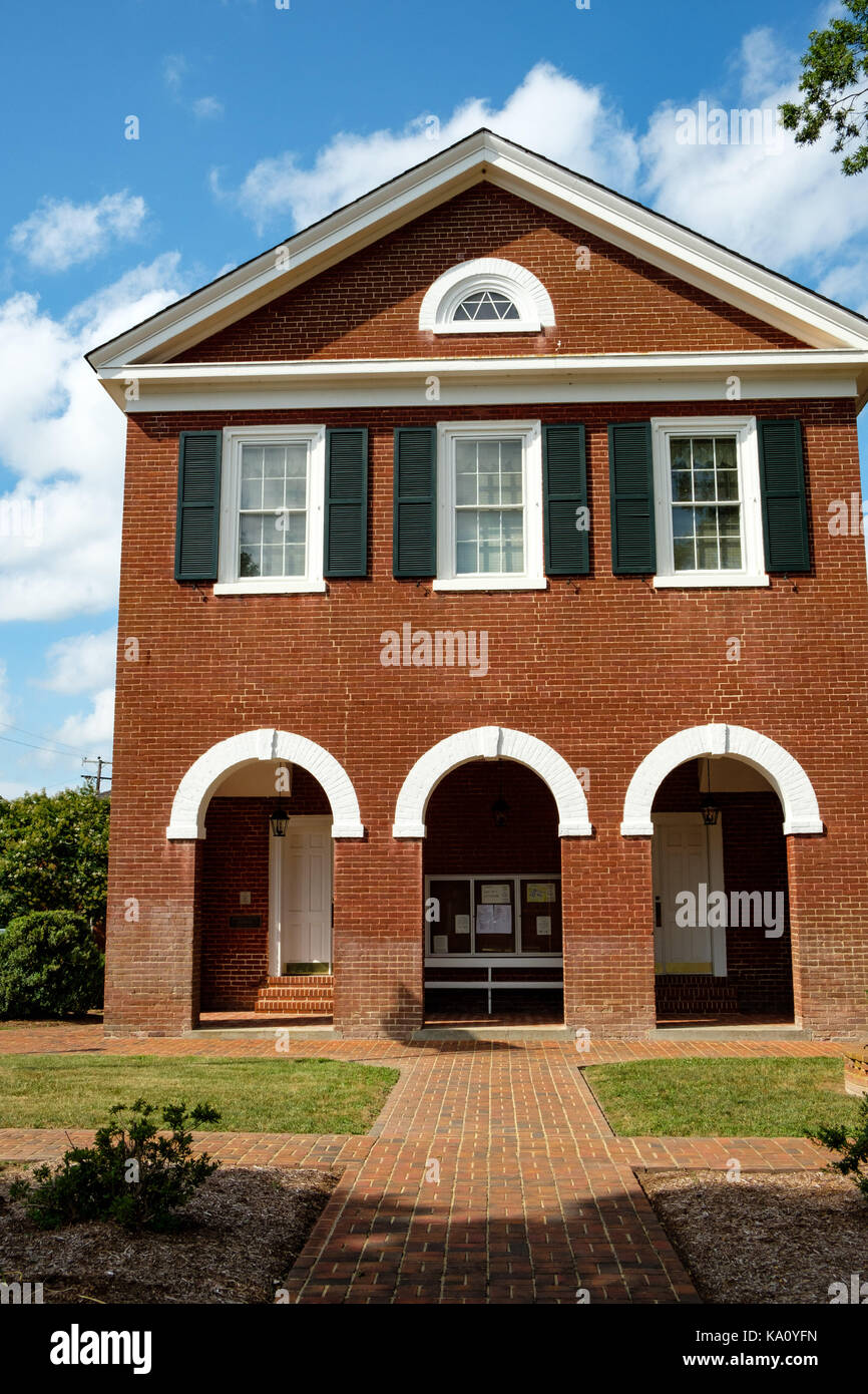 Middlesex County Courthouse, Courthouse Square, Saluda, Virginia Stock ...