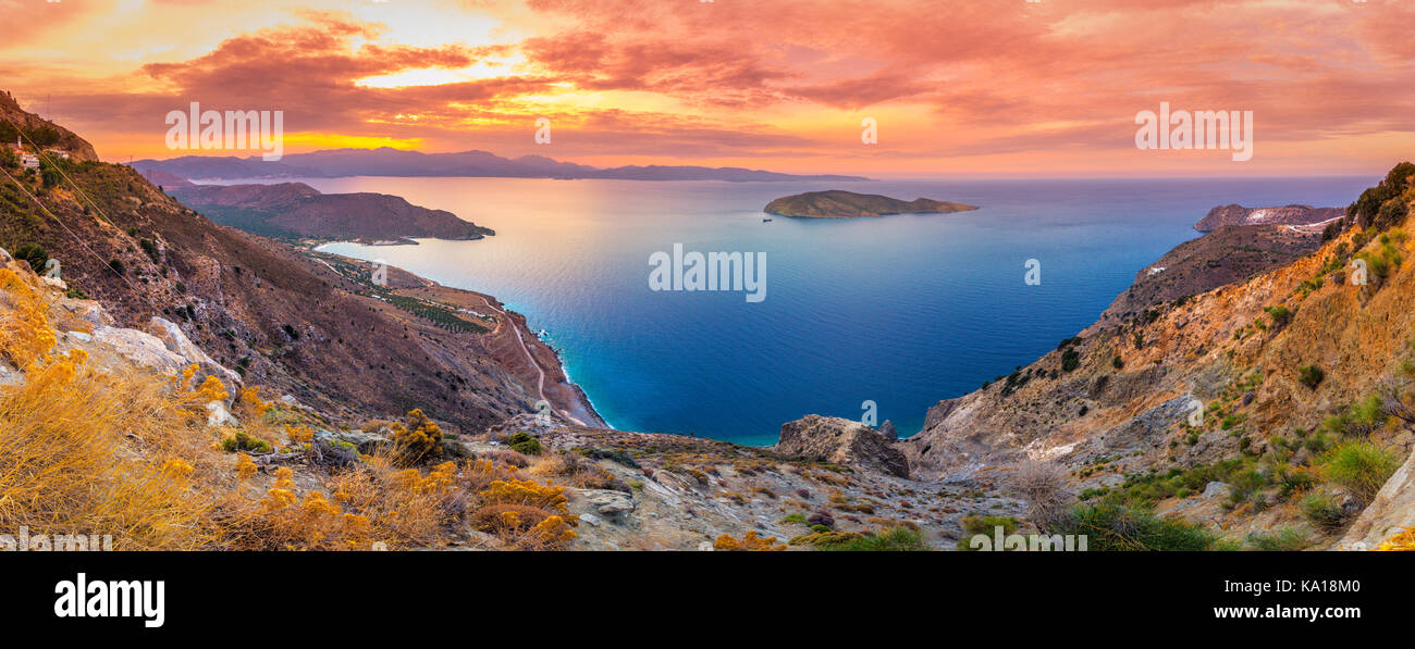 Panoramic high point view of the picturesque gulf of Mirambello, Crete ...