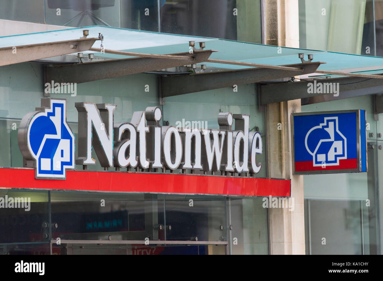 Nationwide building society sign logo hi-res stock photography and ...