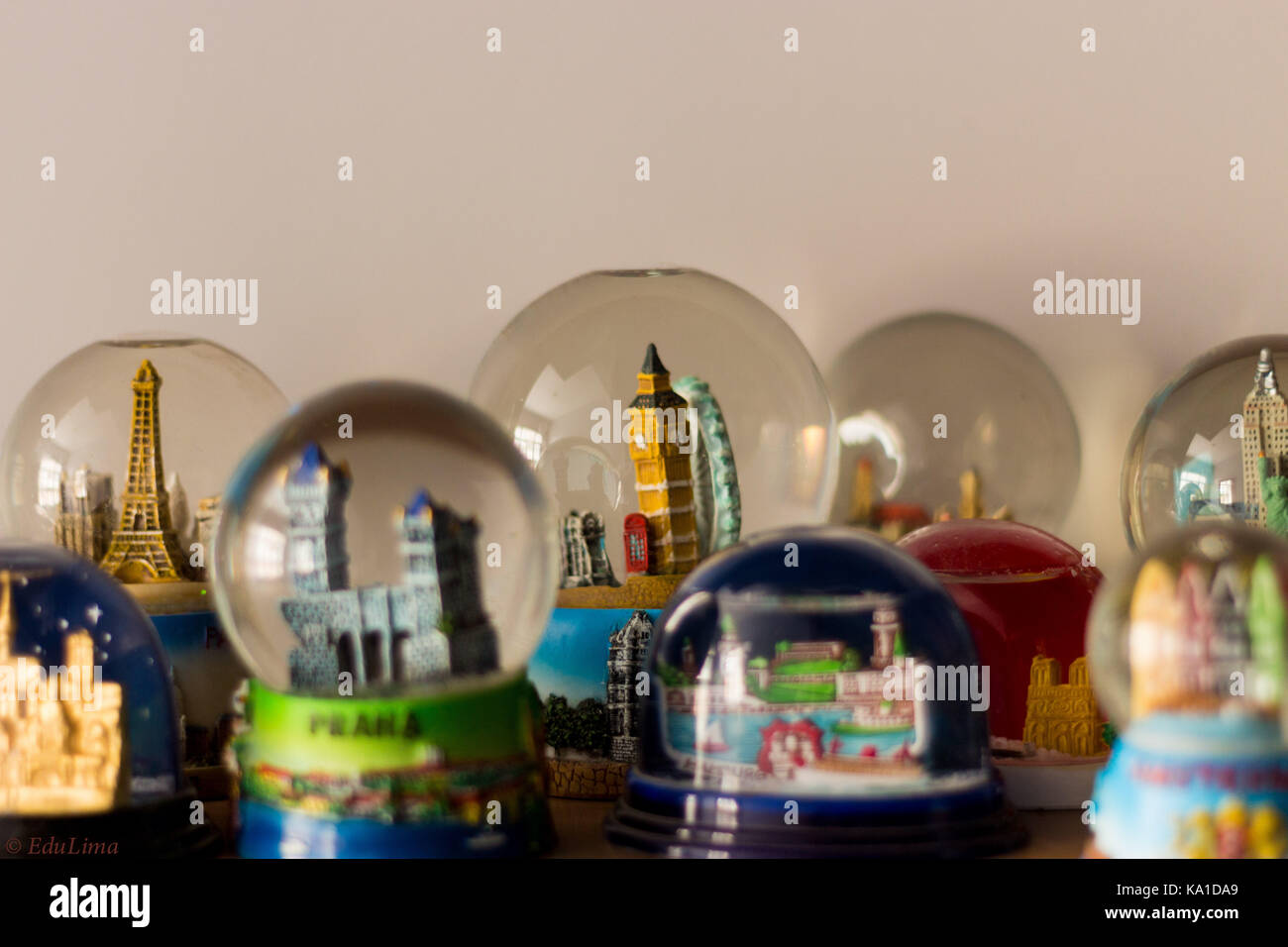 decoration, objects of decoration with a kitsch taste Stock Photo - Alamy