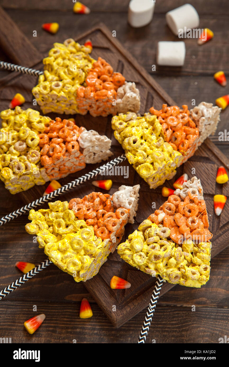 Crispy oat rings candy corn with marshmallows Stock Photo - Alamy