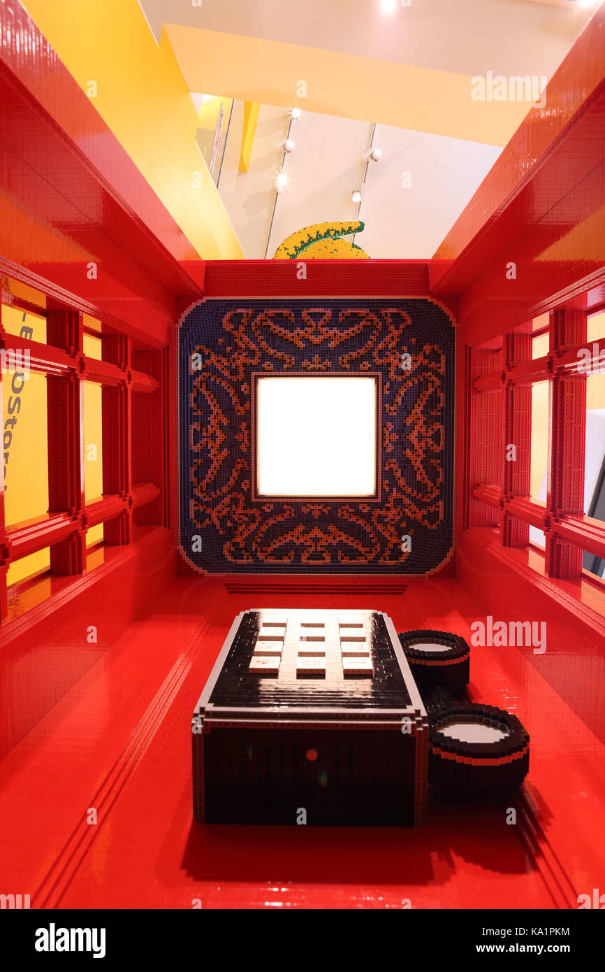 How to build lego interior hi-res stock photography and images - Alamy